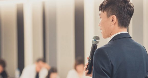 10 Descriptive Writing Exercises & Best Practices to Improve Your Text